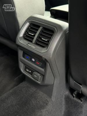 Volkswagen Tiguan 2020 in Vilnius, with an engine capacity of 2.00 L and mileage of 213 thousand km for 21000 €, photo 27 on AUTOMOTO.COM.LV