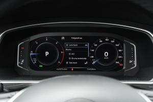 Volkswagen Tiguan 2020 in Riga, with an engine capacity of 2.00 L and mileage of 105 thousand km for 19300 €, photo 16 on AUTOMOTO.COM.LV