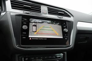 Volkswagen Tiguan 2020 in Riga, with an engine capacity of 2.00 L and mileage of 105 thousand km for 19300 €, photo 21 on AUTOMOTO.COM.LV