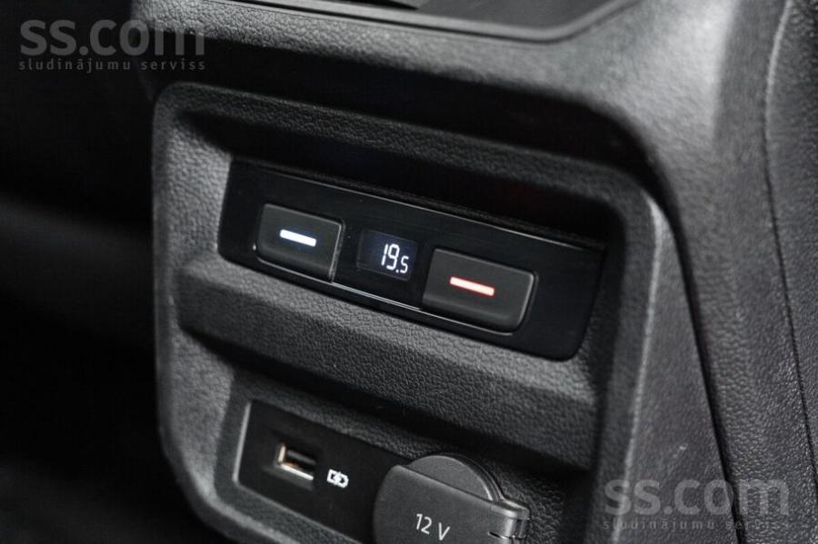 Volkswagen Tiguan 2020 Rīga, ar dzinēja tilpumu 2.00 L un nobraukumu 138 tūkst. km par 19500 €, foto 8 vietnē AUTOMOTO.COM.LV