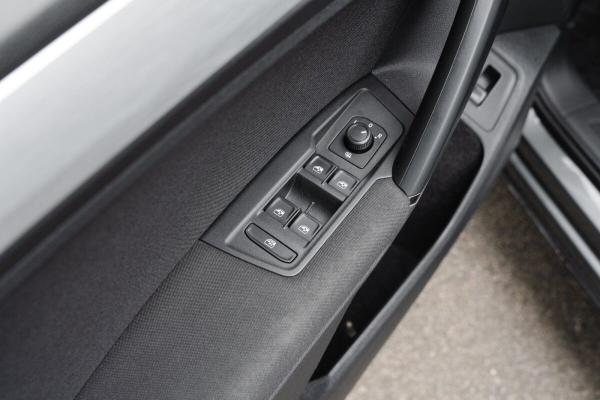 Volkswagen Tiguan 2020 Rīga, ar dzinēja tilpumu 2.00 L un nobraukumu 138 tūkst. km par 22050 €, foto 9 vietnē AUTOMOTO.COM.LV