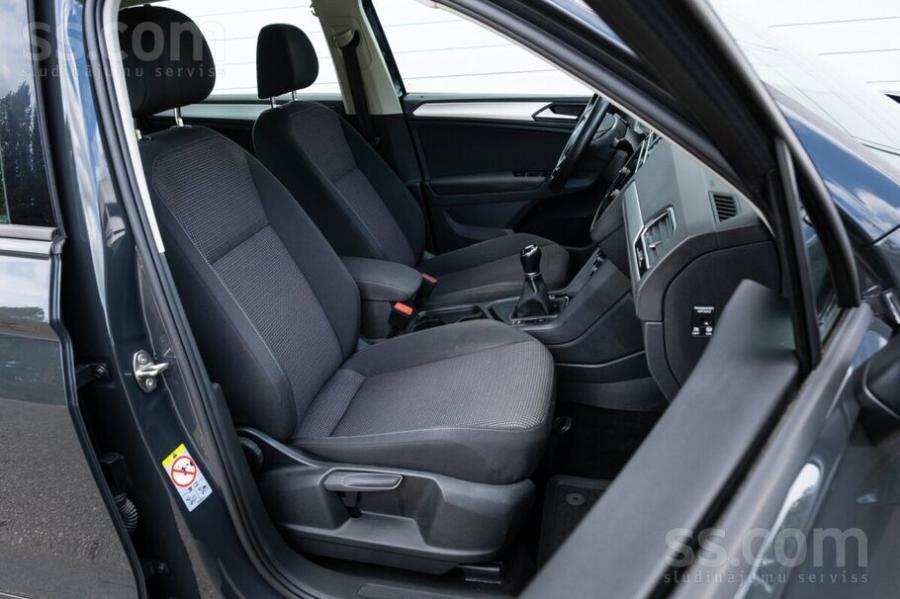 Volkswagen Tiguan 2020 Rīga, ar dzinēja tilpumu 1.50 L un nobraukumu 64 tūkst. km par 16950 €, foto 7 vietnē AUTOMOTO.COM.LV