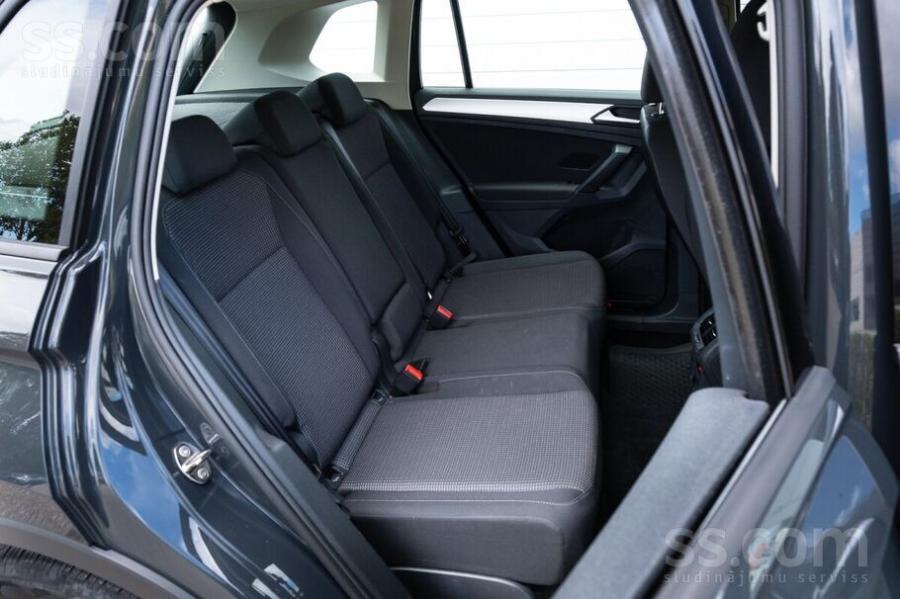 Volkswagen Tiguan 2020 Rīga, ar dzinēja tilpumu 1.50 L un nobraukumu 64 tūkst. km par 16950 €, foto 8 vietnē AUTOMOTO.COM.LV