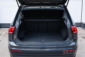 Volkswagen Tiguan 2020 Rīga, ar dzinēja tilpumu 1.50 L un nobraukumu 64 tūkst. km par 16950 €, foto 15 vietnē AUTOMOTO.COM.LV