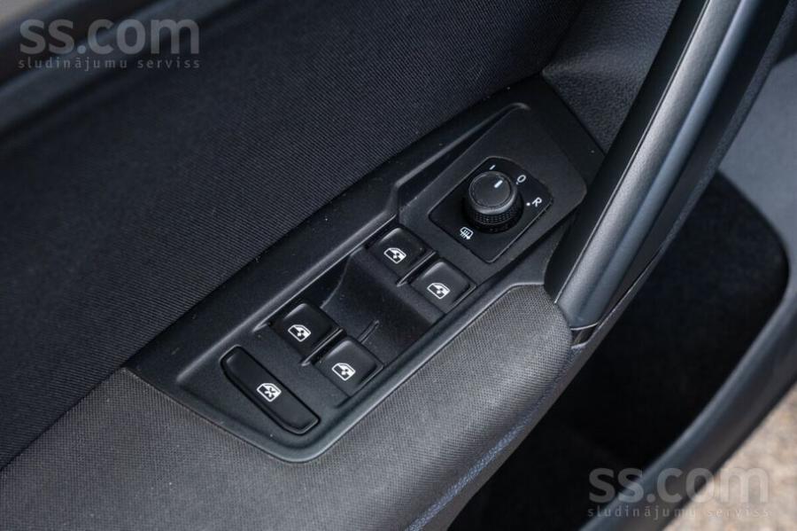 Volkswagen Tiguan 2020 Rīga, ar dzinēja tilpumu 1.50 L un nobraukumu 64 tūkst. km par 16950 €, foto 16 vietnē AUTOMOTO.COM.LV