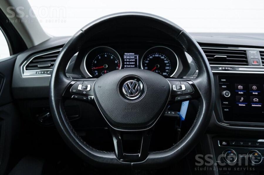 Volkswagen Tiguan 2020 Rīga, ar dzinēja tilpumu 1.50 L un nobraukumu 64 tūkst. km par 16950 €, foto 17 vietnē AUTOMOTO.COM.LV