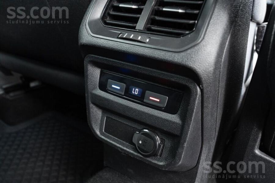 Volkswagen Tiguan 2020 Rīga, ar dzinēja tilpumu 1.50 L un nobraukumu 132 tūkst. km par 19900 €, foto 9 vietnē AUTOMOTO.COM.LV