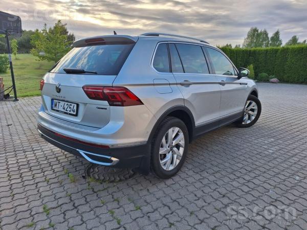 Volkswagen Tiguan 2021 in Ogre, with an engine capacity of 2.00 L and mileage of 89 thousand km for 25900 €, photo 4 on AUTOMOTO.COM.LV