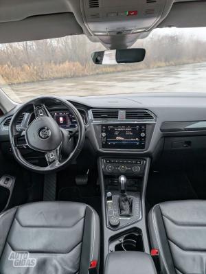 Volkswagen Tiguan 2021 Panevēža, ar dzinēja tilpumu 2.00 L un nobraukumu 144 tūkst. km par 27800 €, foto 7 vietnē AUTOMOTO.COM.LV