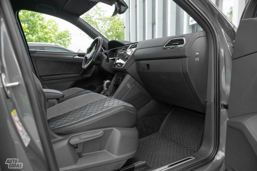 Volkswagen Tiguan 2021 Viļņa, ar dzinēja tilpumu 2.00 L un nobraukumu 281 tūkst. km par 23900 €, foto 20 vietnē AUTOMOTO.COM.LV