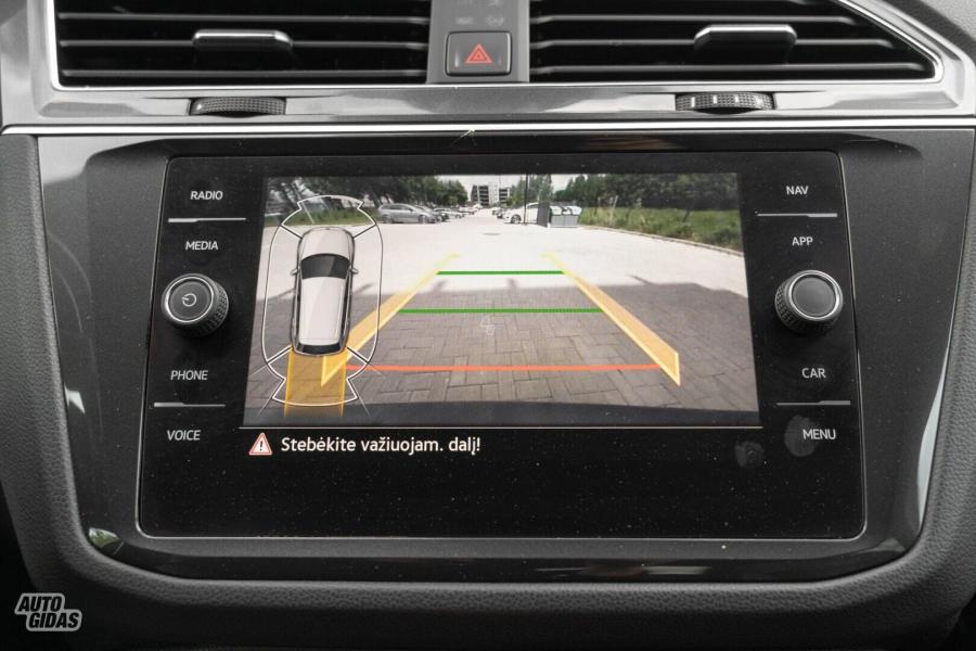Volkswagen Tiguan 2021 Viļņa, ar dzinēja tilpumu 2.00 L un nobraukumu 281 tūkst. km par 23900 €, foto 28 vietnē AUTOMOTO.COM.LV