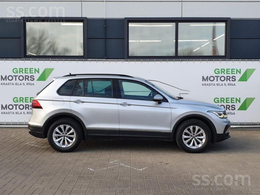 Volkswagen Tiguan 2021 Rīga, ar dzinēja tilpumu 1.50 L un nobraukumu 75 tūkst. km par 22250 €, foto 5 vietnē AUTOMOTO.COM.LV