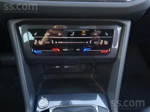 Volkswagen Tiguan 2021 Rīga, ar dzinēja tilpumu 1.50 L un nobraukumu 75 tūkst. km par 22250 €, foto 28 vietnē AUTOMOTO.COM.LV