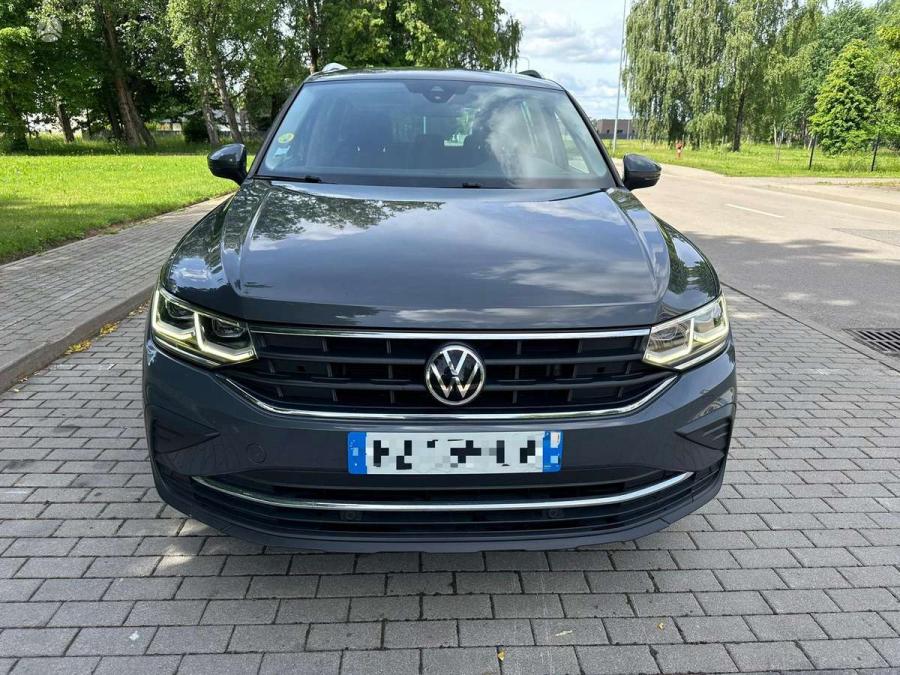 Volkswagen Tiguan 2021 Tauragė, ar dzinēja tilpumu 2.00 L un nobraukumu 250 tūkst. km par 17500 €, foto 9 vietnē AUTOMOTO.COM.LV