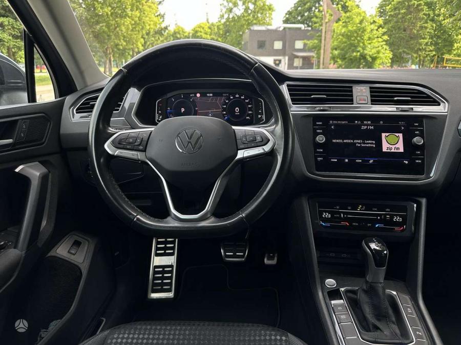 Volkswagen Tiguan 2021 Tauragė, ar dzinēja tilpumu 2.00 L un nobraukumu 250 tūkst. km par 17500 €, foto 17 vietnē AUTOMOTO.COM.LV