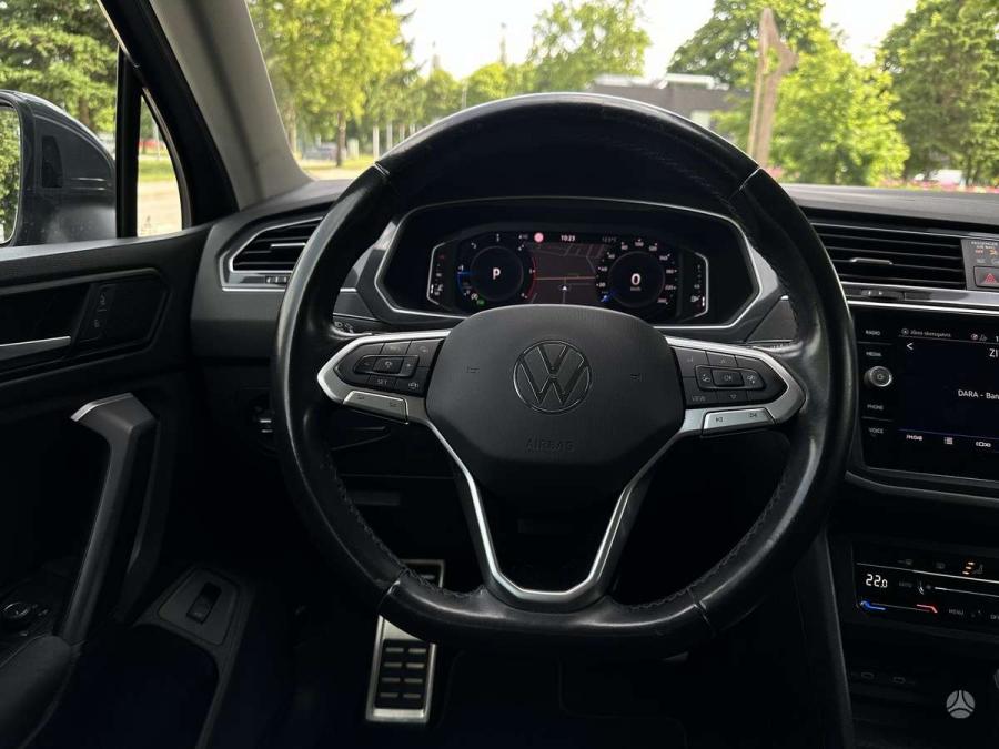 Volkswagen Tiguan 2021 Tauragė, ar dzinēja tilpumu 2.00 L un nobraukumu 250 tūkst. km par 17500 €, foto 18 vietnē AUTOMOTO.COM.LV