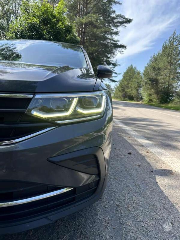 Volkswagen Tiguan 2021 in Taurage, with an engine capacity of 2.00 L and mileage of 250 thousand km for 16900 €, photo 9 on AUTOMOTO.COM.LV