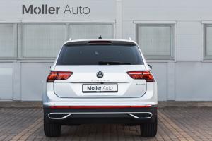 Volkswagen Tiguan 2021 in Ventspils, with an engine capacity of 1.40 L and mileage of 140 thousand km for 23300 €, photo 3 on AUTOMOTO.COM.LV