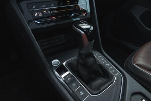 Volkswagen Tiguan 2021 in Ventspils, with an engine capacity of 1.40 L and mileage of 140 thousand km for 23300 €, photo 22 on AUTOMOTO.COM.LV