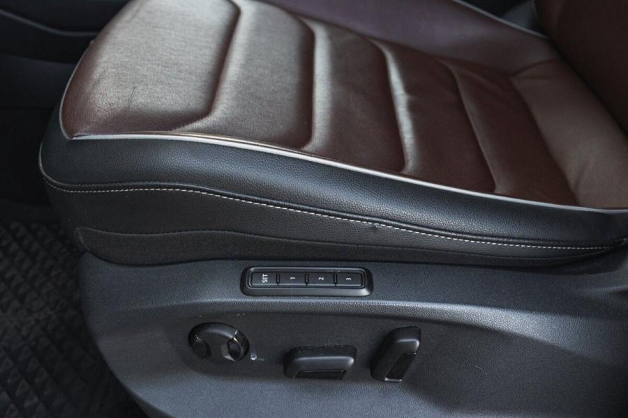 Volkswagen Tiguan 2021 in Ventspils, with an engine capacity of 1.40 L and mileage of 140 thousand km for 23300 €, photo 24 on AUTOMOTO.COM.LV