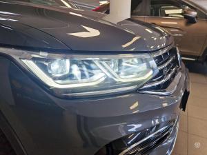 Volkswagen Tiguan 2021 in Vilnius, with an engine capacity of 2.00 L and mileage of 114 thousand km for 27500 €, photo 11 on AUTOMOTO.COM.LV