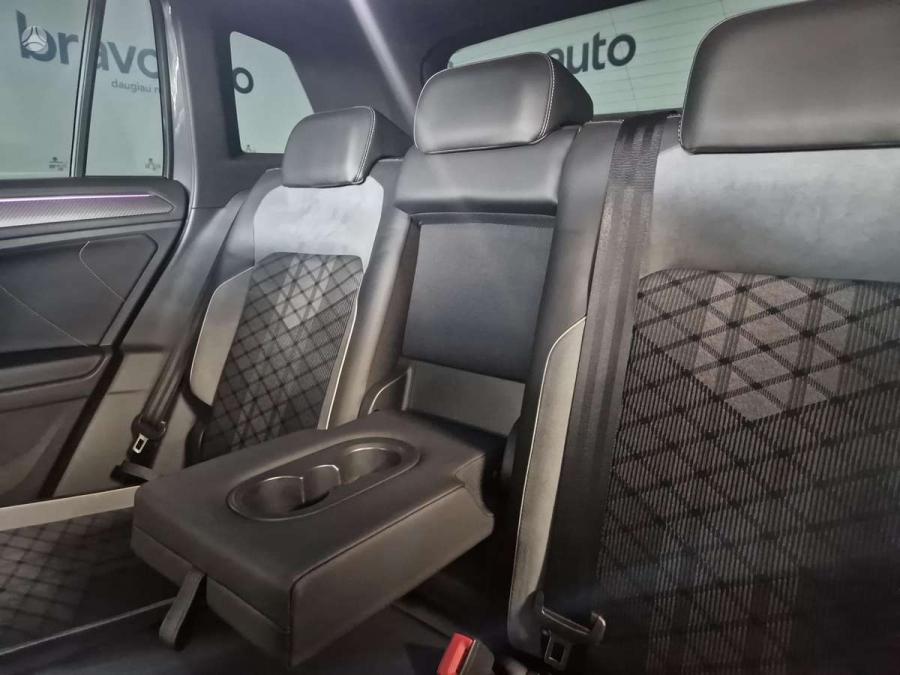 Volkswagen Tiguan 2021 in Vilnius, with an engine capacity of 2.00 L and mileage of 114 thousand km for 27500 €, photo 20 on AUTOMOTO.COM.LV