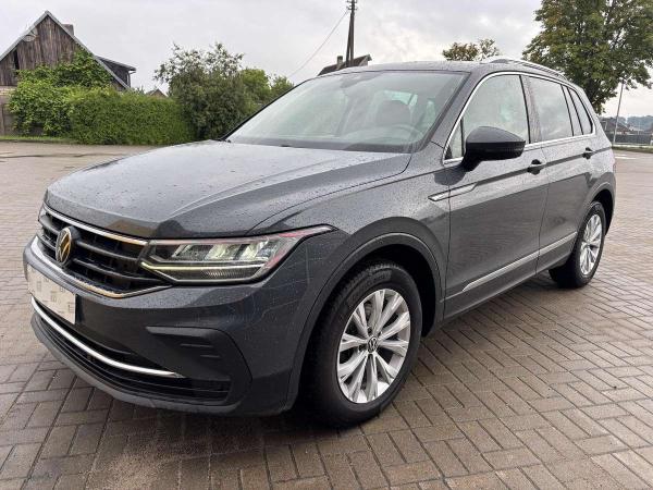 Volkswagen Tiguan 2021 in Taurage, with an engine capacity of 1.97 L and mileage of 186 thousand km for 16700 €, photo 1 on AUTOMOTO.COM.LV