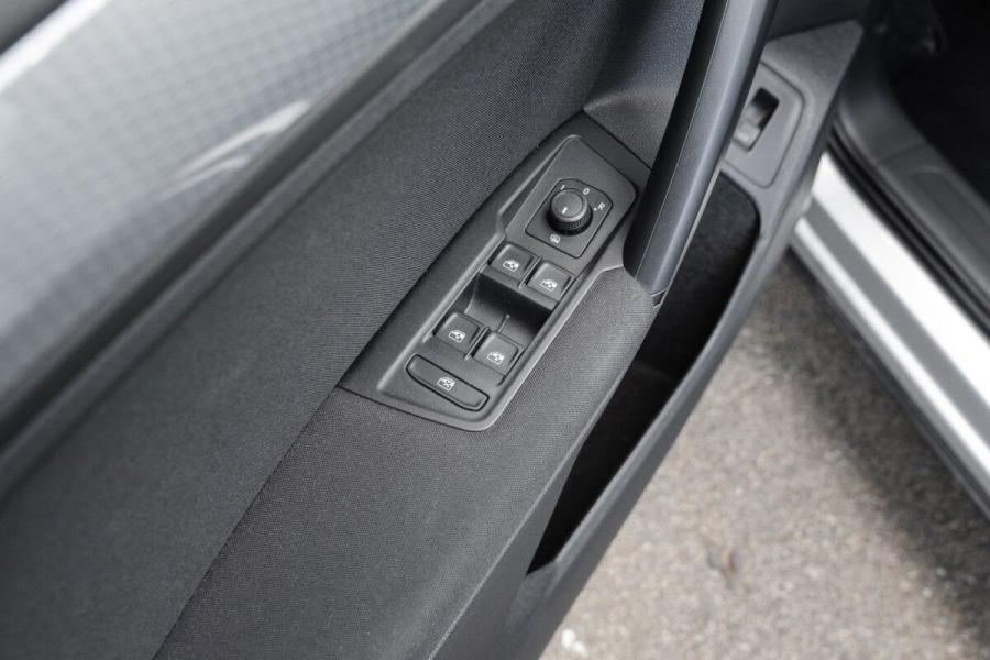 Volkswagen Tiguan 2021 Rīga, ar dzinēja tilpumu 1.50 L un nobraukumu 84 tūkst. km par 19350 €, foto 10 vietnē AUTOMOTO.COM.LV