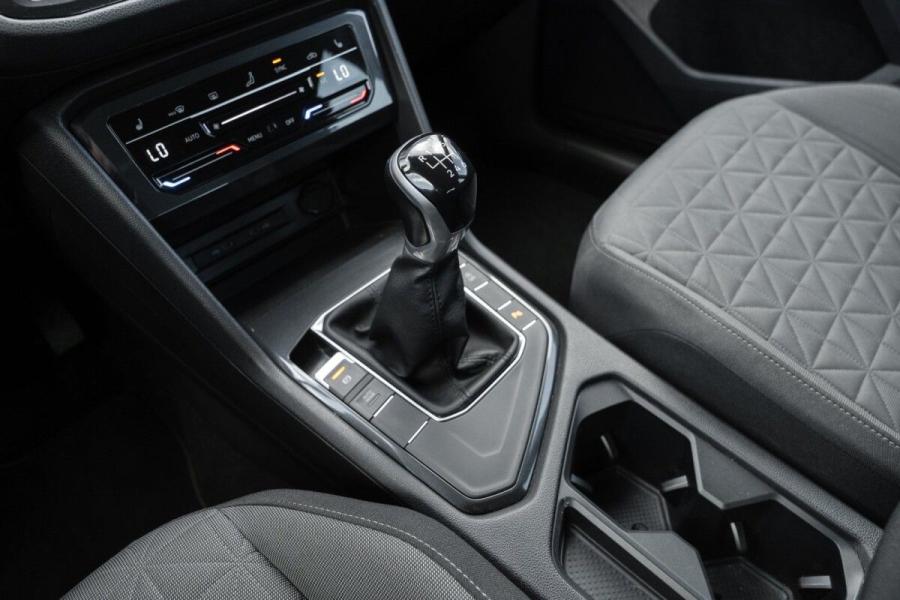 Volkswagen Tiguan 2021 Rīga, ar dzinēja tilpumu 1.50 L un nobraukumu 84 tūkst. km par 19350 €, foto 15 vietnē AUTOMOTO.COM.LV
