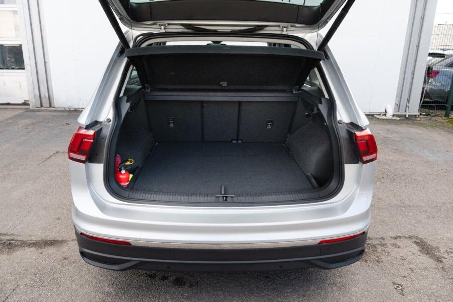 Volkswagen Tiguan 2021 Rīga, ar dzinēja tilpumu 1.50 L un nobraukumu 84 tūkst. km par 19350 €, foto 25 vietnē AUTOMOTO.COM.LV