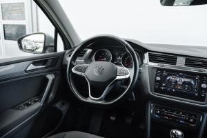 Volkswagen Tiguan 2021 Rīga, ar dzinēja tilpumu 1.50 L un nobraukumu 84 tūkst. km par 19350 €, foto 27 vietnē AUTOMOTO.COM.LV