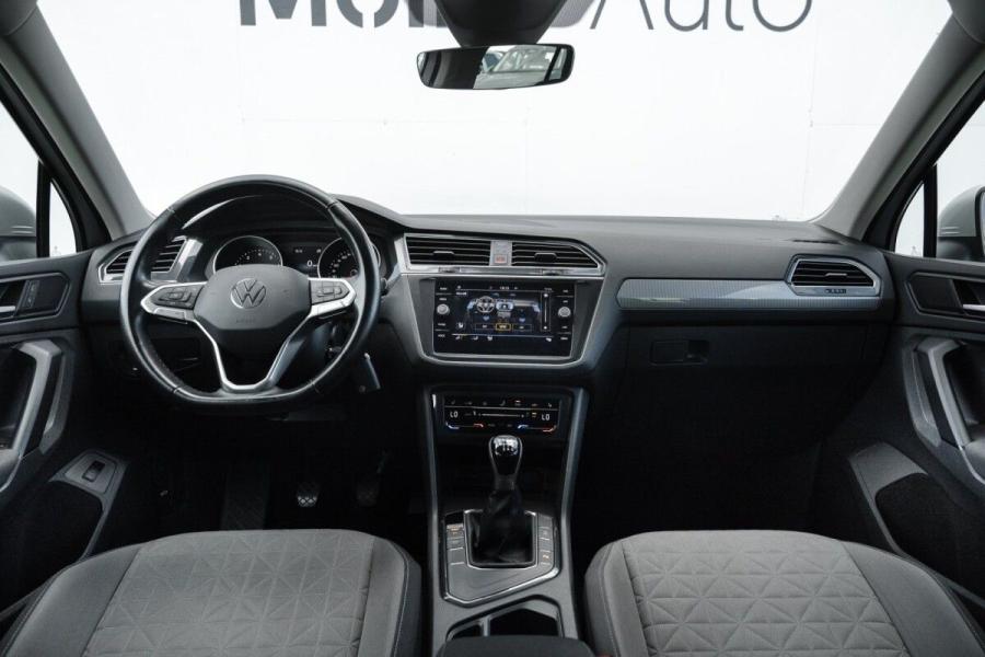 Volkswagen Tiguan 2021 Rīga, ar dzinēja tilpumu 1.50 L un nobraukumu 84 tūkst. km par 19350 €, foto 28 vietnē AUTOMOTO.COM.LV