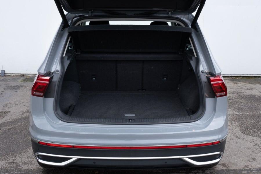 Volkswagen Tiguan 2021 Rīga, ar dzinēja tilpumu 2.00 L un nobraukumu 85 tūkst. km par 25500 €, foto 10 vietnē AUTOMOTO.COM.LV