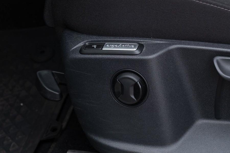 Volkswagen Tiguan 2021 Rīga, ar dzinēja tilpumu 2.00 L un nobraukumu 85 tūkst. km par 25500 €, foto 16 vietnē AUTOMOTO.COM.LV