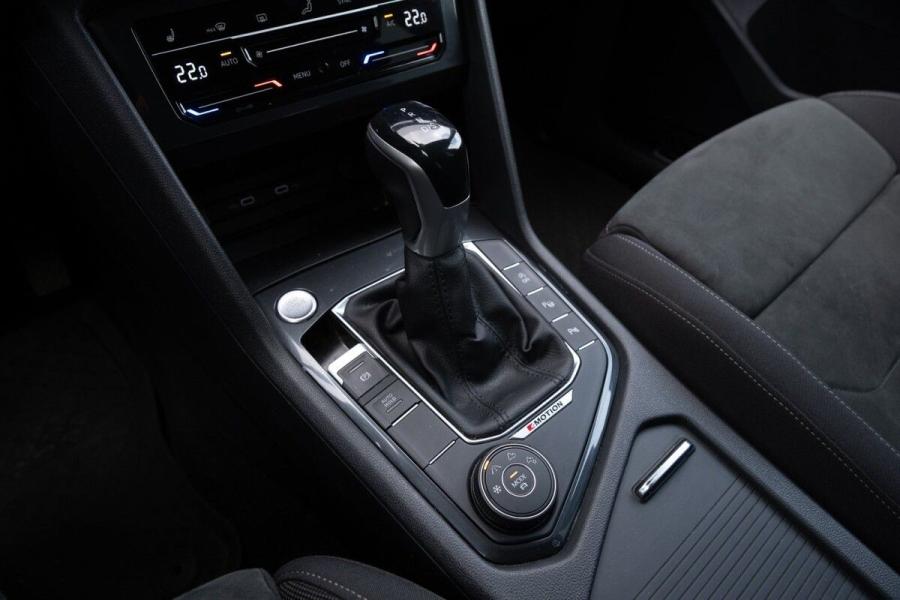 Volkswagen Tiguan 2021 Rīga, ar dzinēja tilpumu 2.00 L un nobraukumu 85 tūkst. km par 25500 €, foto 25 vietnē AUTOMOTO.COM.LV