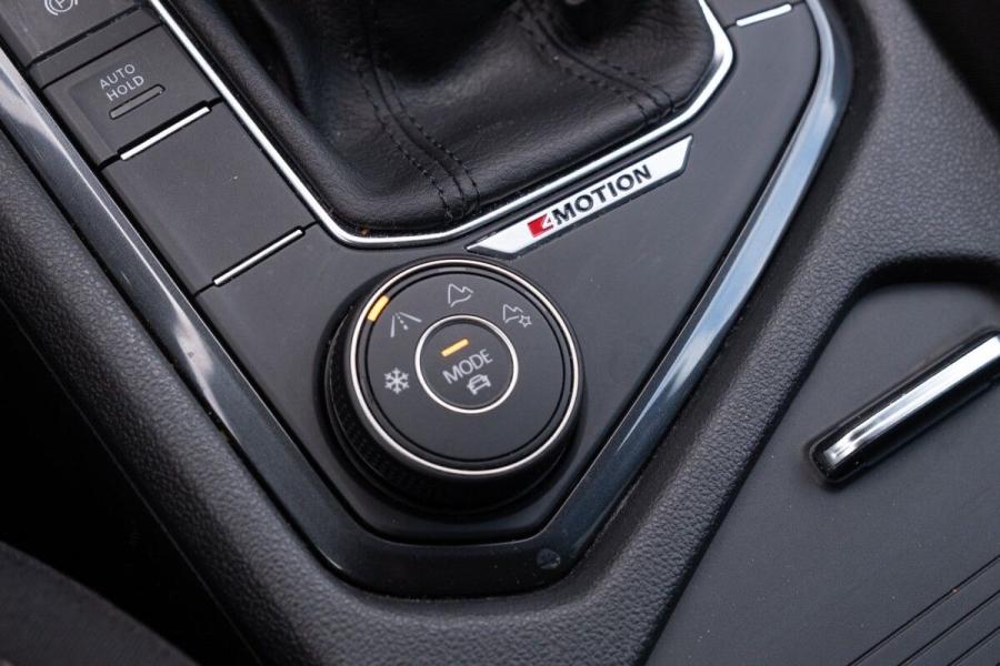 Volkswagen Tiguan 2021 Rīga, ar dzinēja tilpumu 2.00 L un nobraukumu 85 tūkst. km par 25500 €, foto 26 vietnē AUTOMOTO.COM.LV