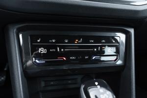 Volkswagen Tiguan 2021 Rīga, ar dzinēja tilpumu 2.00 L un nobraukumu 152 tūkst. km par 24950 €, foto 32 vietnē AUTOMOTO.COM.LV