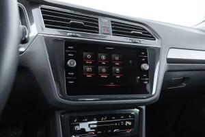 Volkswagen Tiguan 2021 Rīga, ar dzinēja tilpumu 2.00 L un nobraukumu 152 tūkst. km par 24950 €, foto 45 vietnē AUTOMOTO.COM.LV