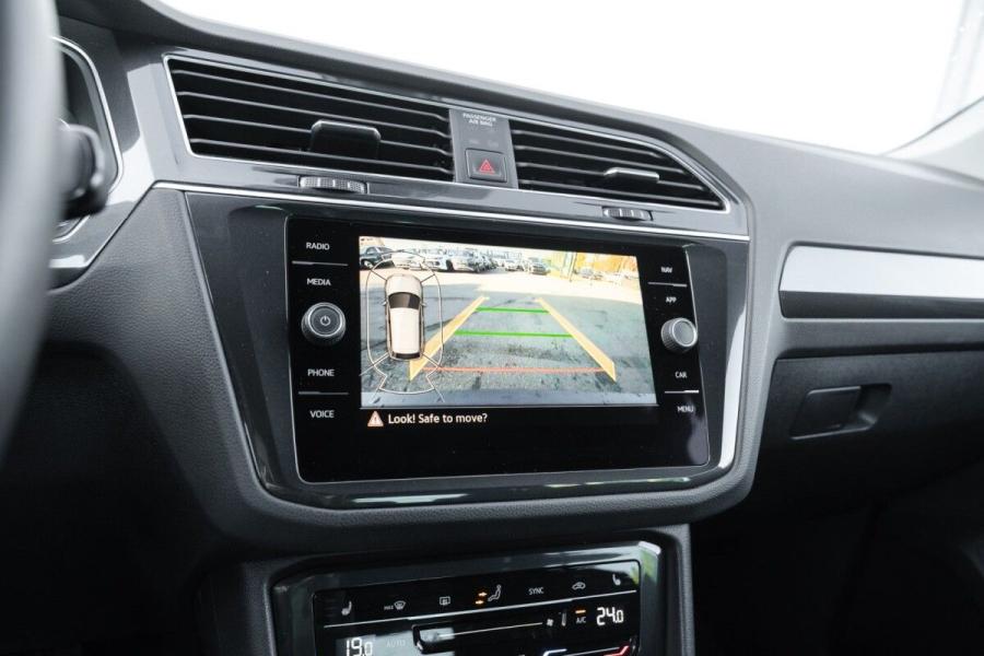 Volkswagen Tiguan 2021 Rīga, ar dzinēja tilpumu 2.00 L un nobraukumu 152 tūkst. km par 24950 €, foto 49 vietnē AUTOMOTO.COM.LV