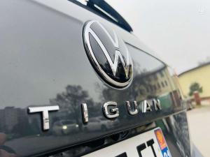 Volkswagen Tiguan 2022 in Kaunas, with an engine capacity of 2.00 L and mileage of 225 thousand km for 20300 €, photo 8 on AUTOMOTO.COM.LV