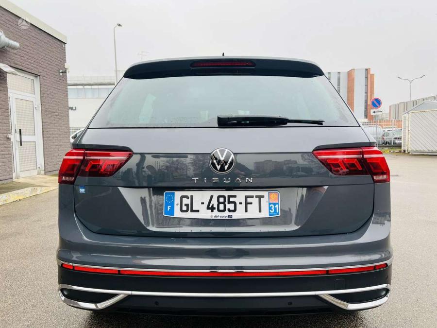 Volkswagen Tiguan 2022 in Kaunas, with an engine capacity of 2.00 L and mileage of 225 thousand km for 20300 €, photo 9 on AUTOMOTO.COM.LV