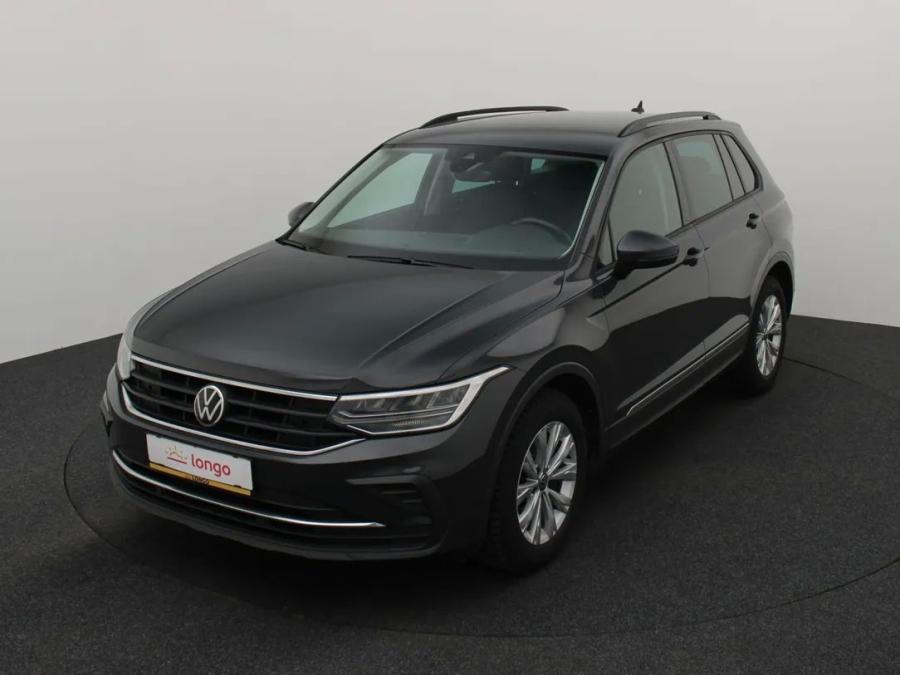 Volkswagen Tiguan 2022 in Vilnius, with an engine capacity of 2.00 L and mileage of 171 thousand km for 22399 €, photo 1 on AUTOMOTO.COM.LV