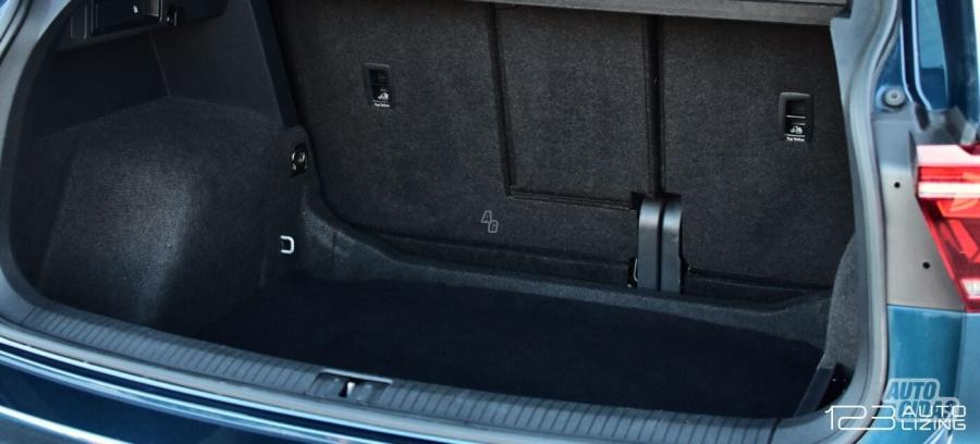 Volkswagen Tiguan 2022 in Kretinga, with an engine capacity of 2.00 L and mileage of 197 thousand km for 22500 €, photo 12 on AUTOMOTO.COM.LV