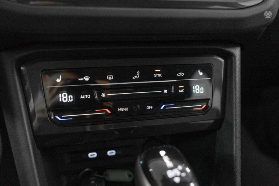 Volkswagen Tiguan 2022 Viļņa, ar dzinēja tilpumu 1.50 L un nobraukumu 62 tūkst. km par 21900 €, foto 16 vietnē AUTOMOTO.COM.LV