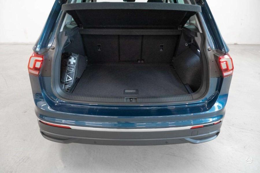 Volkswagen Tiguan 2022 Viļņa, ar dzinēja tilpumu 1.50 L un nobraukumu 62 tūkst. km par 21900 €, foto 19 vietnē AUTOMOTO.COM.LV
