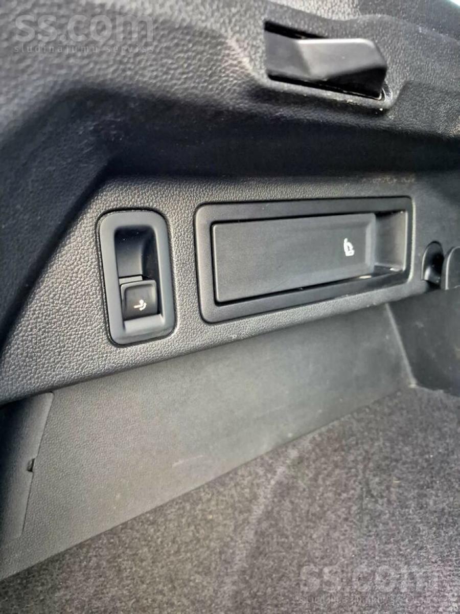 Volkswagen Tiguan 2022 Jelgava, ar dzinēja tilpumu 2.00 L un nobraukumu 157 tūkst. km par 18900 €, foto 22 vietnē AUTOMOTO.COM.LV