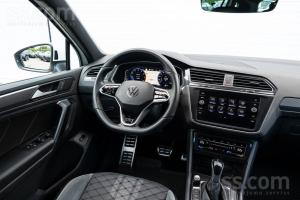 Volkswagen Tiguan 2022 in Riga, with an engine capacity of 2.00 L and mileage of 63 thousand km for 28950 €, photo 10 on AUTOMOTO.COM.LV