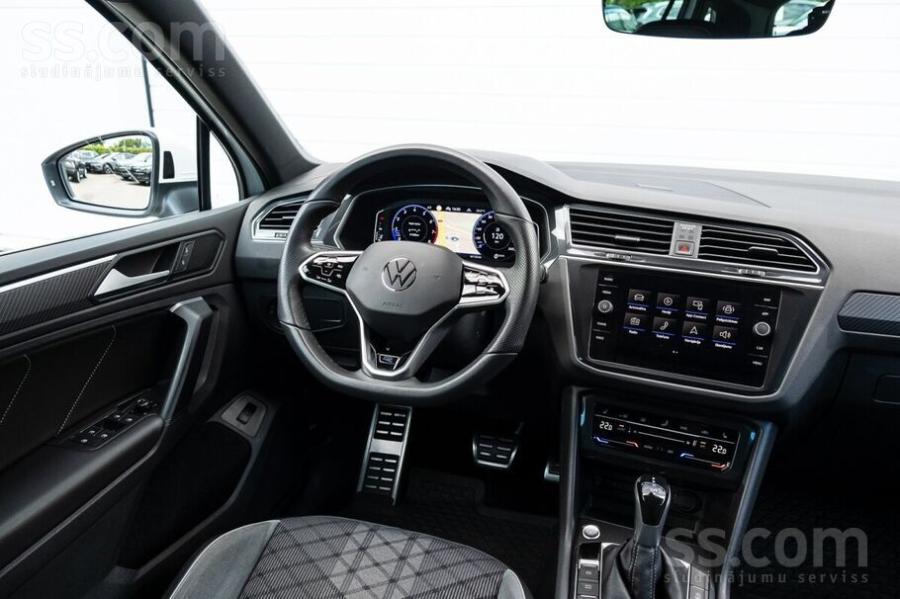 Volkswagen Tiguan 2022 in Riga, with an engine capacity of 2.00 L and mileage of 63 thousand km for 28950 €, photo 10 on AUTOMOTO.COM.LV