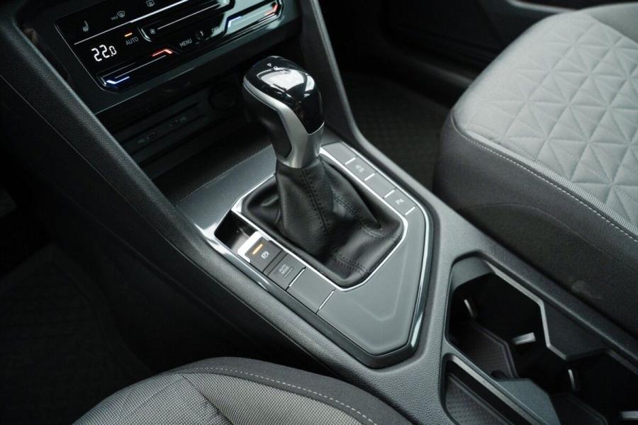Volkswagen Tiguan 2022 Rīga, ar dzinēja tilpumu 1.50 L un nobraukumu 72 tūkst. km par 21500 €, foto 14 vietnē AUTOMOTO.COM.LV