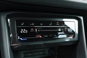 Volkswagen Tiguan 2022 Rīga, ar dzinēja tilpumu 1.50 L un nobraukumu 72 tūkst. km par 21500 €, foto 15 vietnē AUTOMOTO.COM.LV